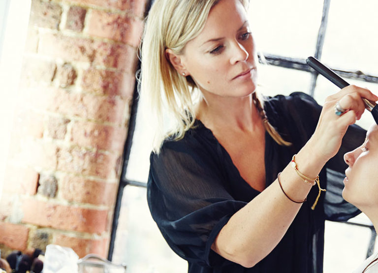 Biography – Caroline Barnes